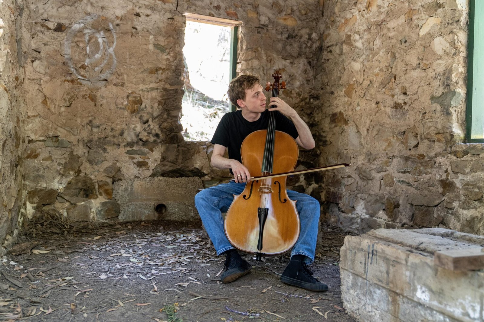 William Jack (Australian Cellist) - Cork Folk Festival 2024 - Visit Cork